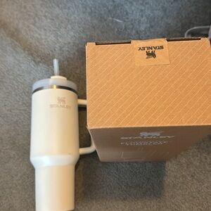 Stanley | Kitchen | Stanley Tumbler Pearl White Color 4 Oz Same Color ...